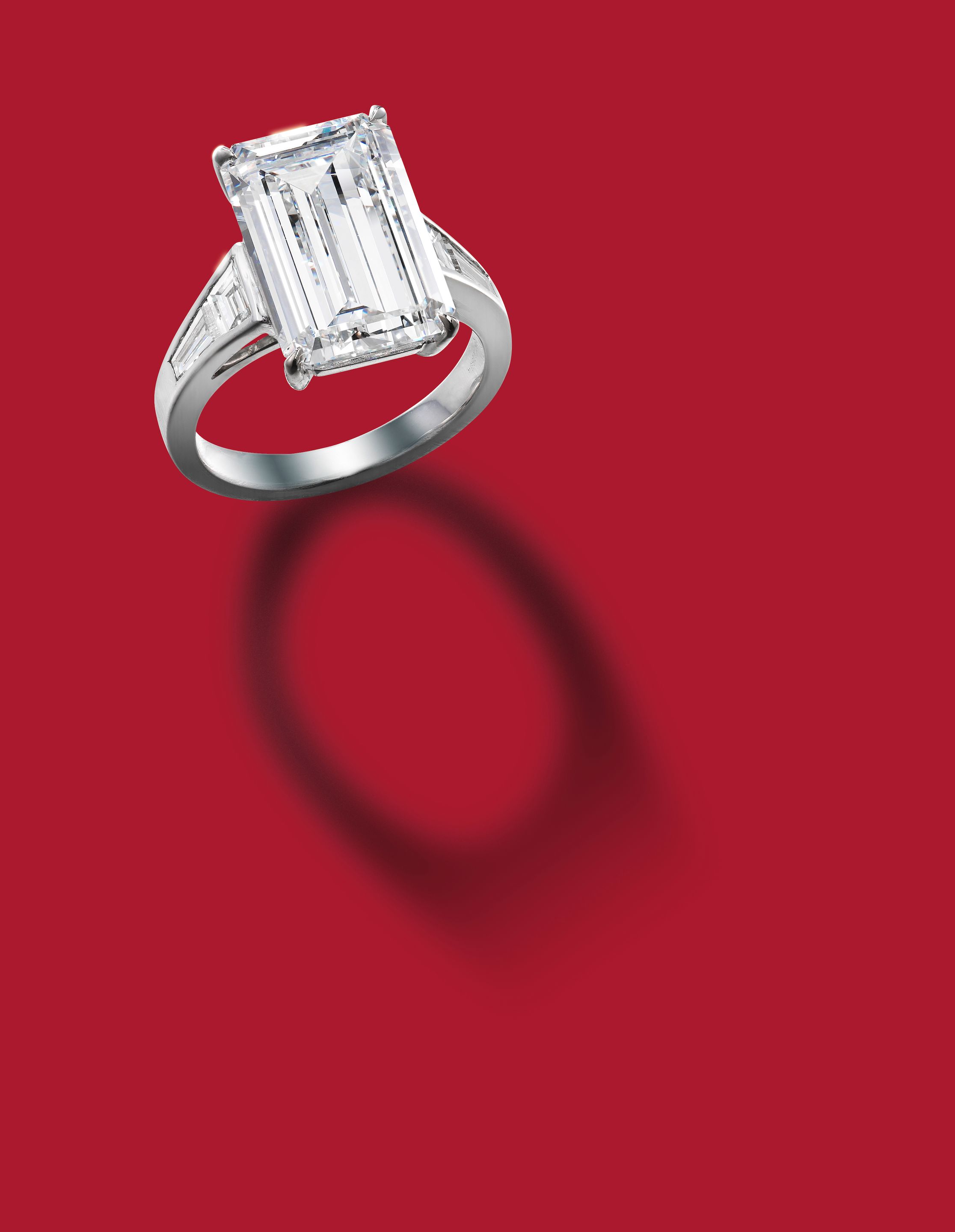 Bonhams : An Important Diamond Single-stone Ring