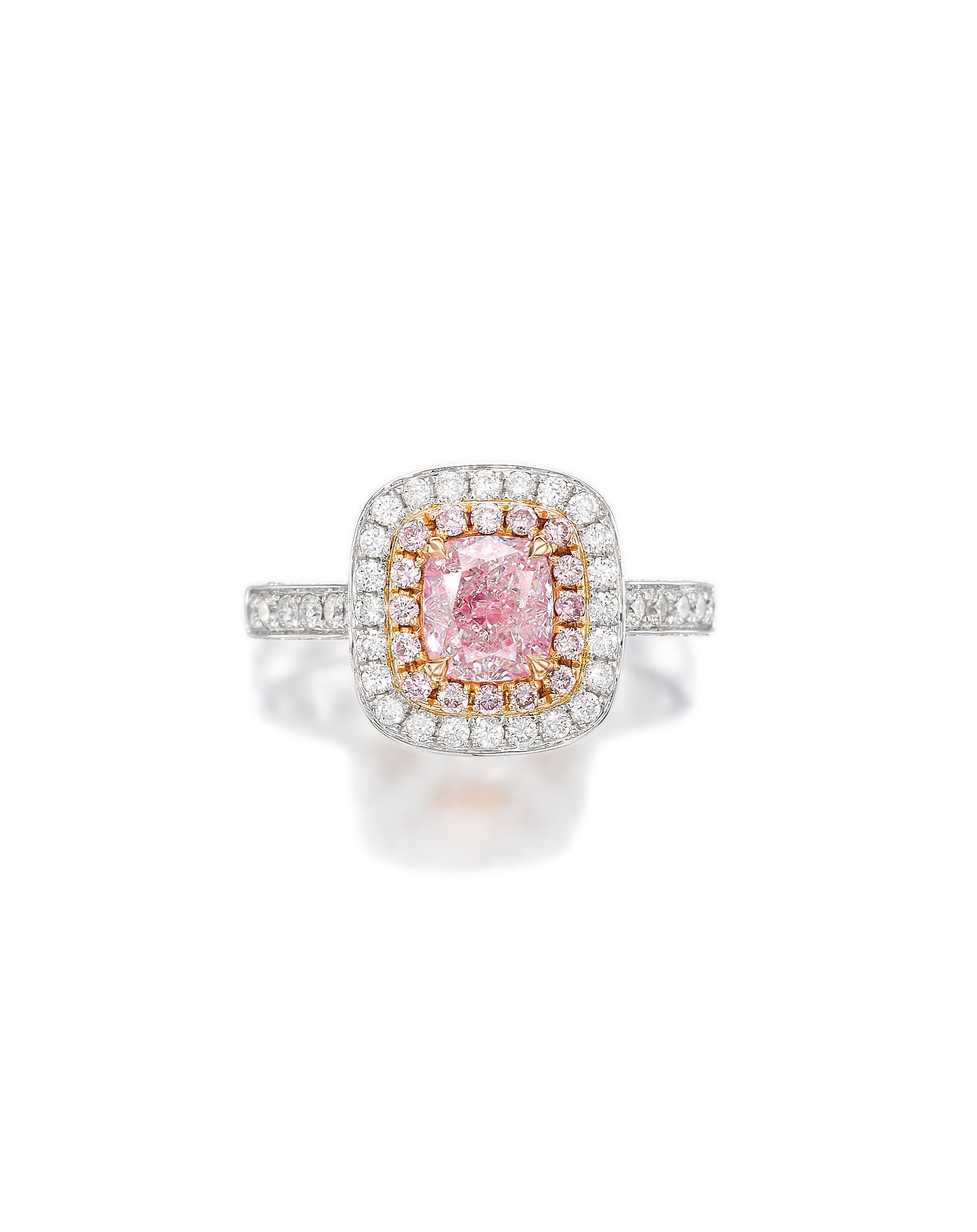 Bonhams : FAINT PINK DIAMOND, COLOURED DIAMOND AND DIAMOND RING