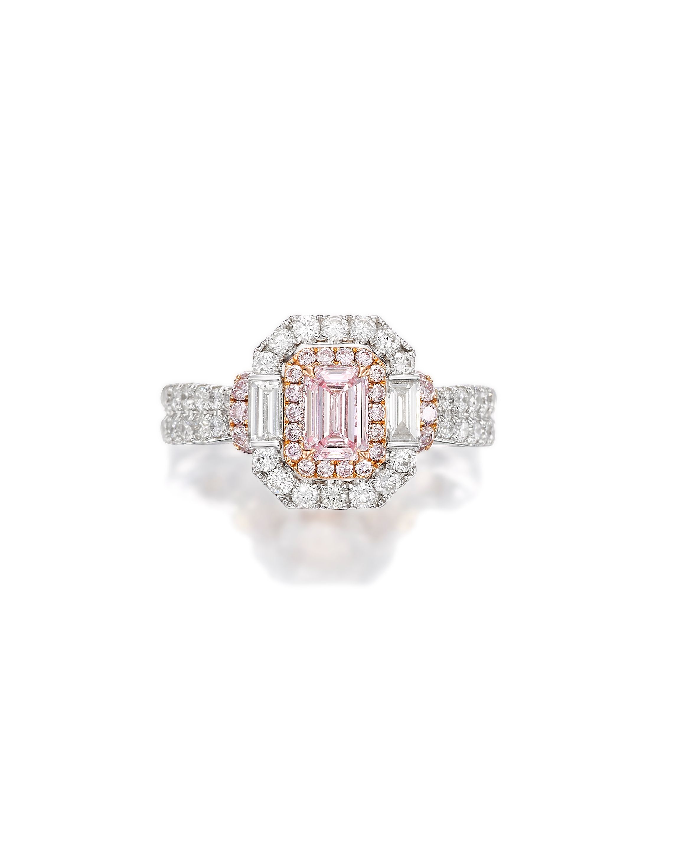 Bonhams : FAINT PINK DIAMOND, COLOURED DIAMOND AND DIAMOND RING