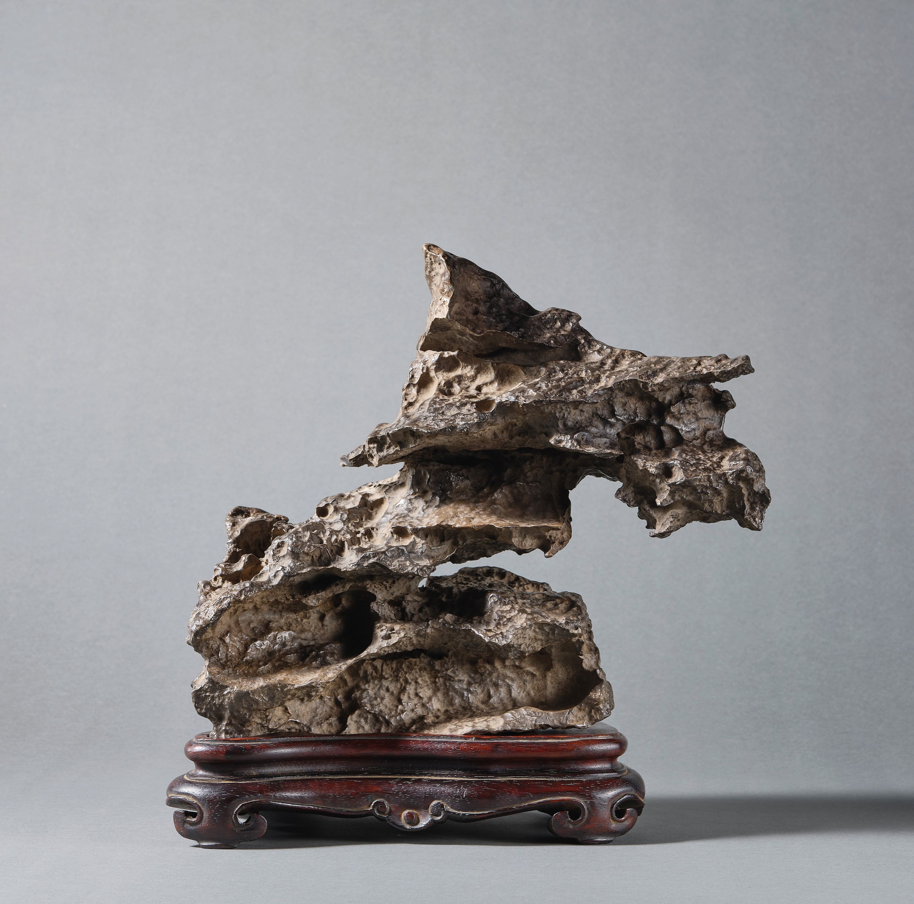 Bonhams : A 'YING' SCHOLAR'S ROCK Ming/Qing Dynasty (3)